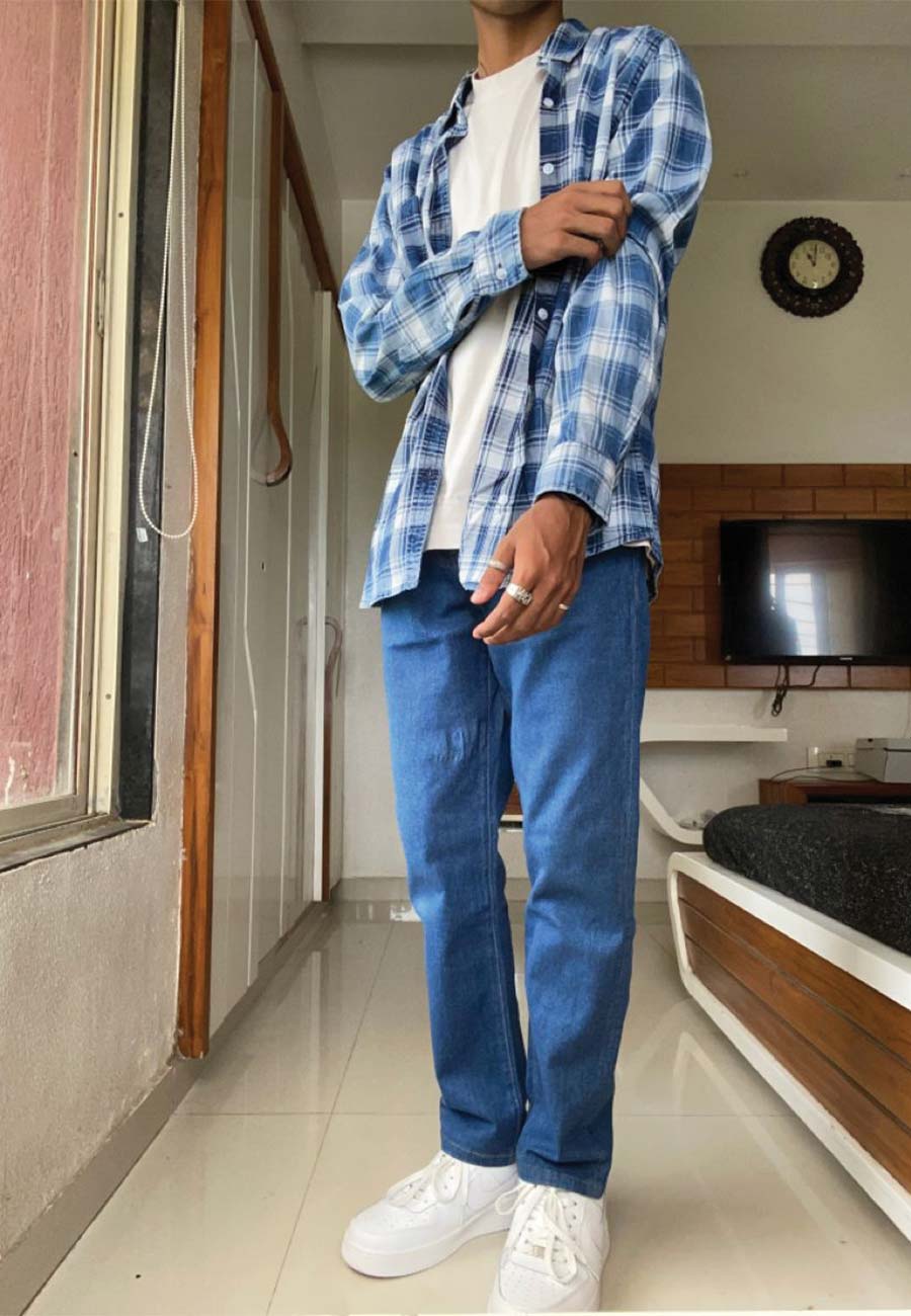 20+ Blue Jeans Matching Shirt Ideas for Men This Season
